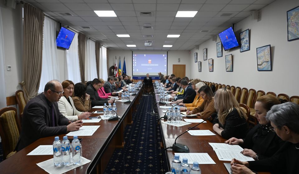 Ședința de lucru a Consiliului de administrație al USMF „Nicolae ...